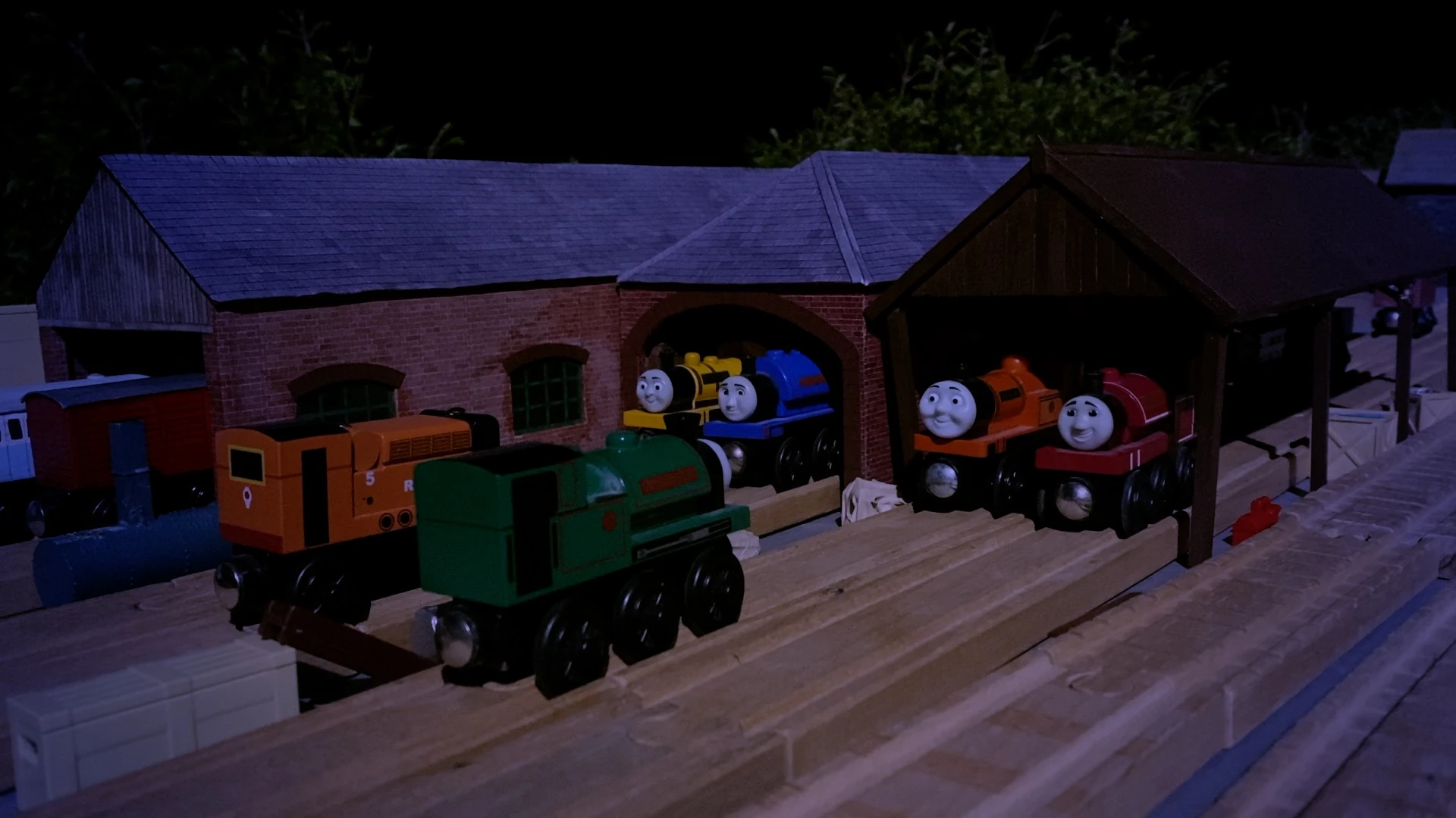 Skarloey Engine Sheds Thomas The Tank Engine Brick Shed Shed - Riset