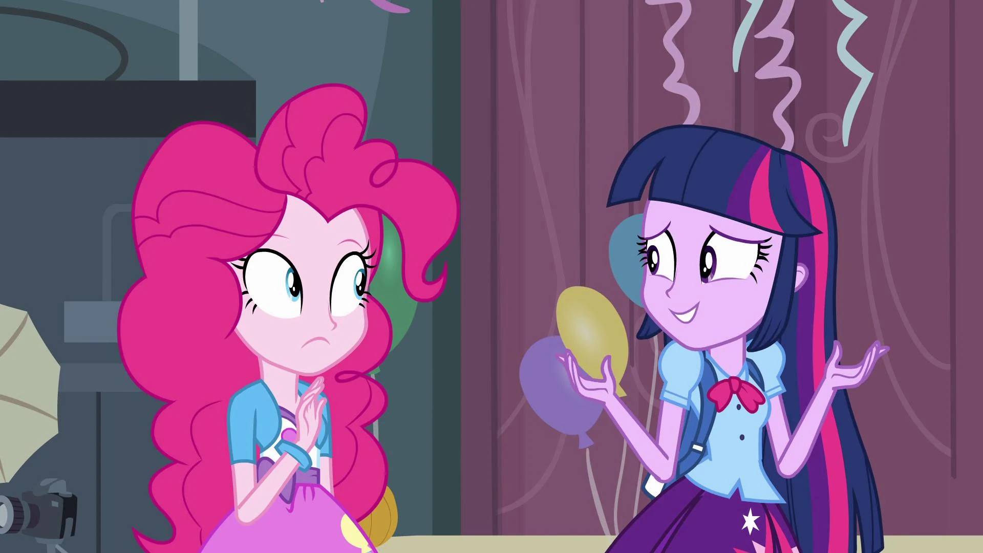 Imagen - Twilight shrugging maybe.JPG | Wiki Equestria Girls | FANDOM ...