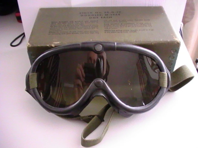 M-1944 Goggles | Equipment Wiki | Fandom