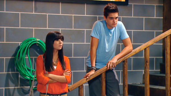 Mia Black Every Witch Way Wiki Fandom Powered By Wikia