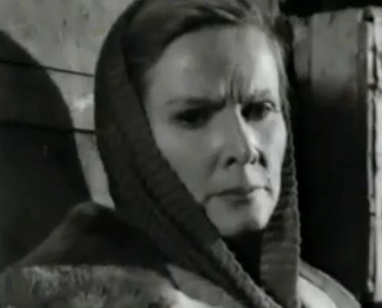 Laura Randall (Perry Mason) | The Female Villains Wiki | Fandom