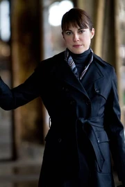 Cynthia Wilkes (Red) | The Female Villains Wiki | Fandom