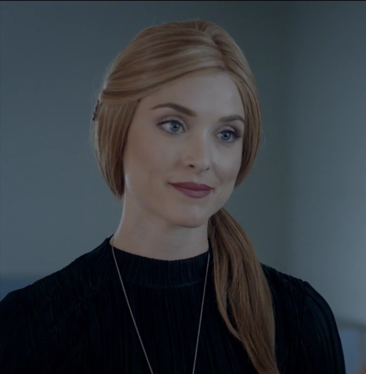 Olivia Peterson (Wicked Moms Club) | The Female Villains Wiki | FANDOM powered by Wikia