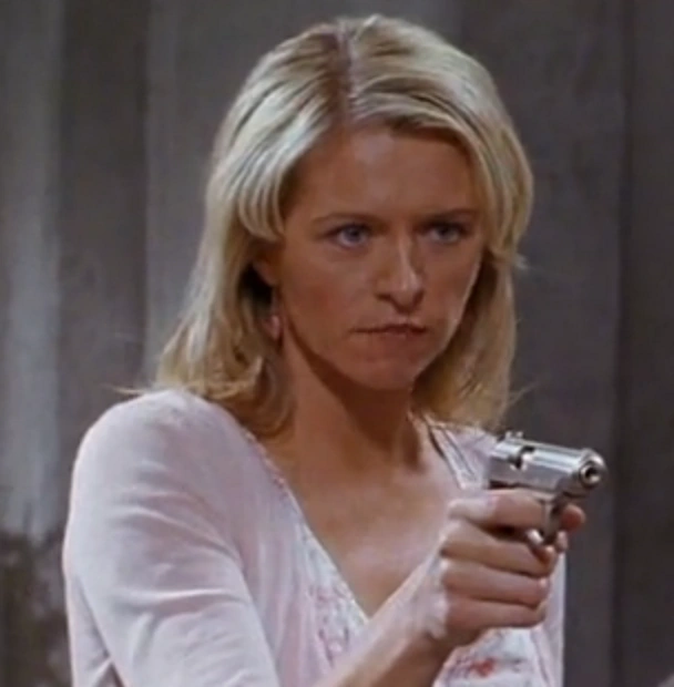 Raylene Wilcroft (Psych) | The Female Villains Wiki | Fandom