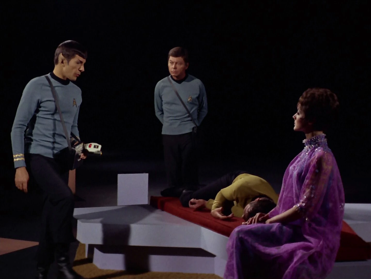 The Empath | Explaining errors in Star Trek Wiki | Fandom