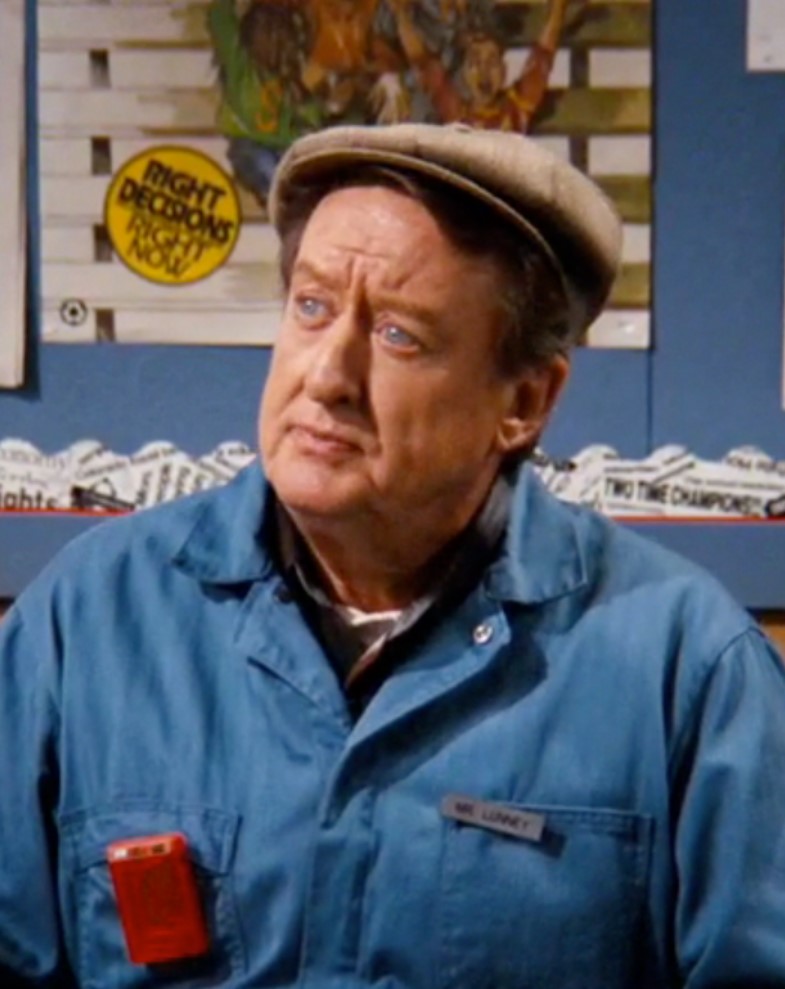 Mr. Looney | Family Matters Wiki | FANDOM powered by Wikia