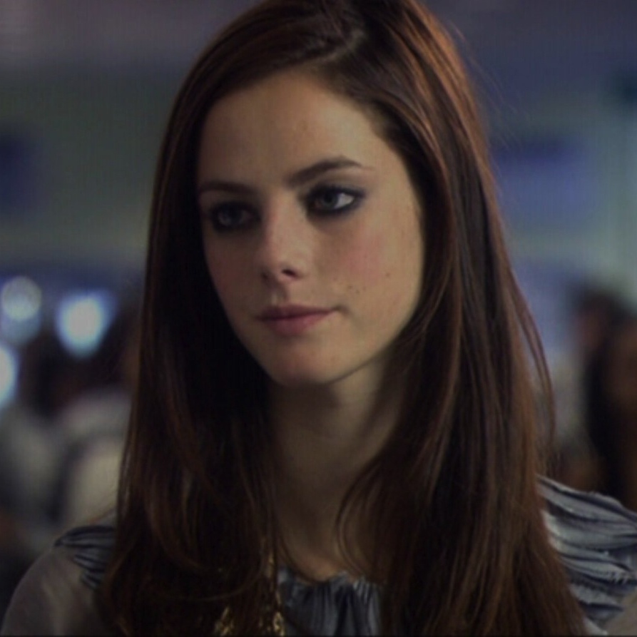 Effy Stonem | Wikia Fanfiction - Contágio | FANDOM powered by Wikia