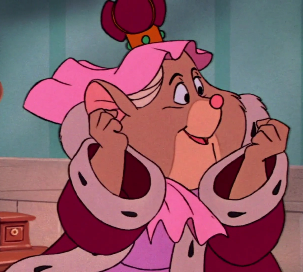 Queen Mousetoria | Fanmade Works Wikia | Fandom