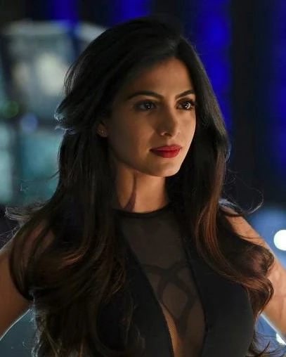 Isabelle Lightwood | Fav-TV Wiki | Fandom