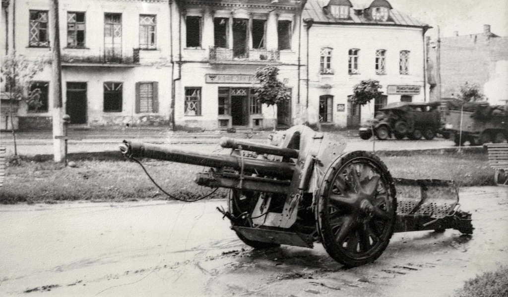 10,5cm leichte Feldhaubitze 18 | FirearmCentral Wiki | Fandom