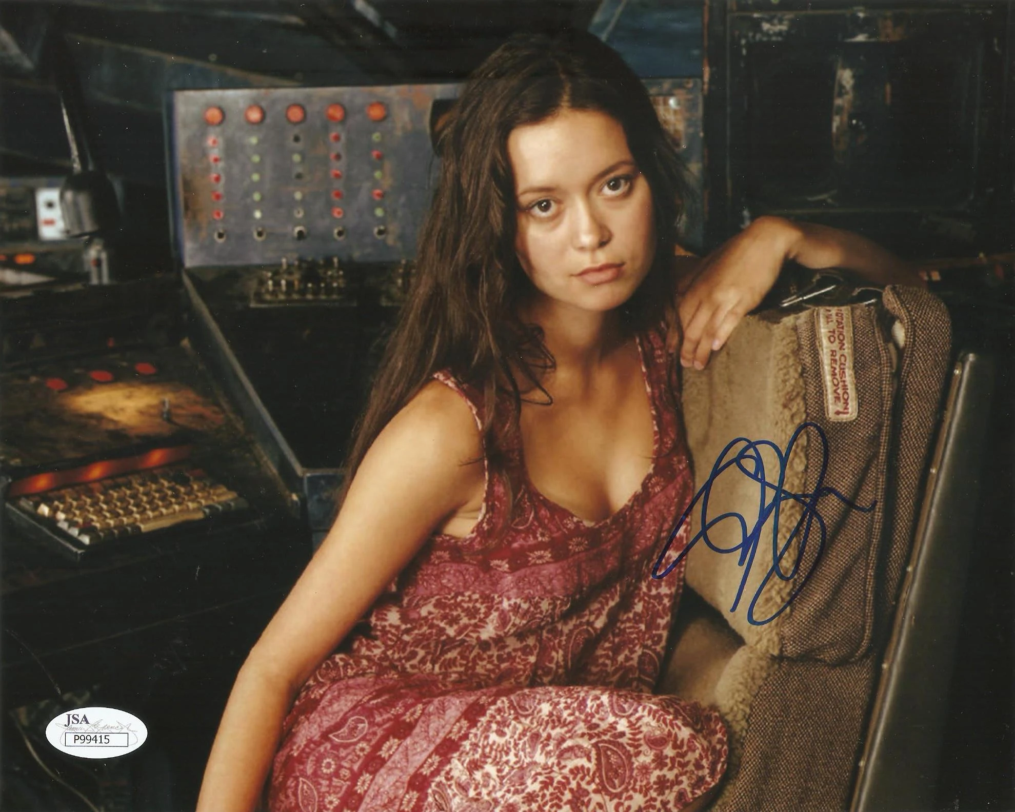 Image - Summer Glau as River Tam auto1.jpg | The Firefly and Serenity Database | FANDOM powered ...
