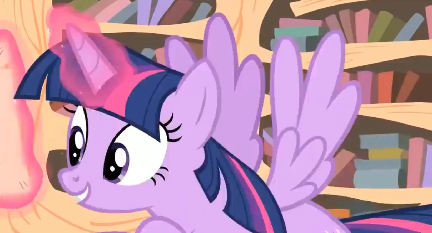 All the mistakes caught on MLP FIM | My Little Pony: Friendship is ...