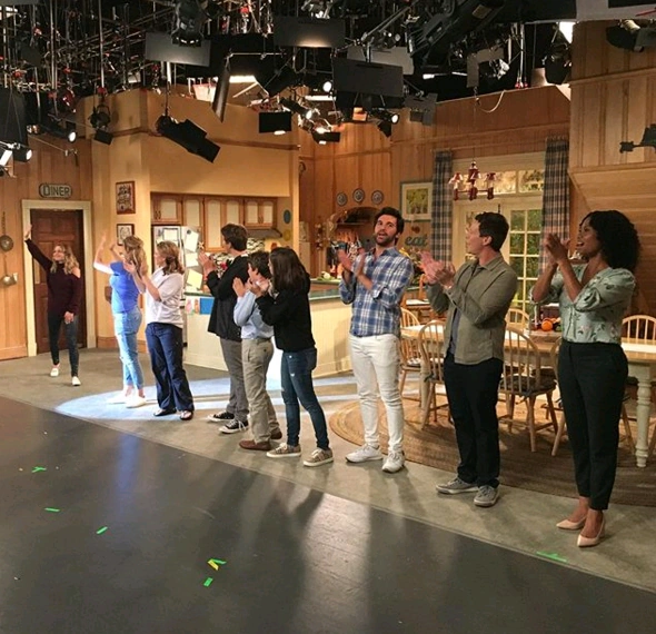 Three Weddings and a Musical | Fuller House Wiki | Fandom