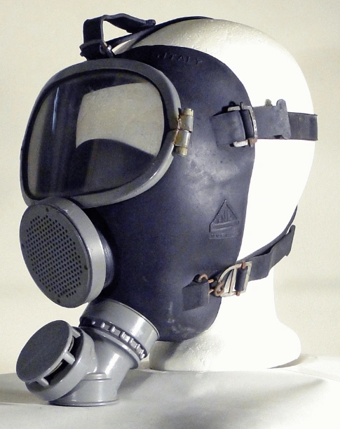 C.60 | Gas Mask and Respirator Wiki | Fandom