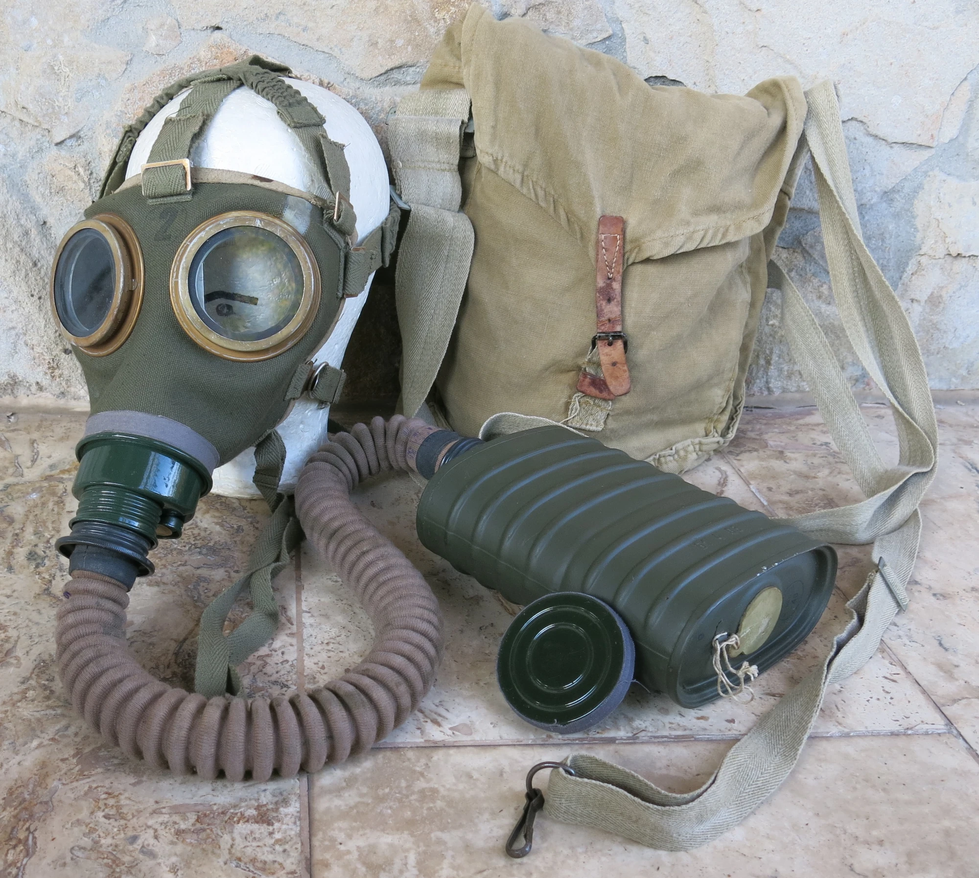 67M | Gas Mask and Respirator Wiki | Fandom