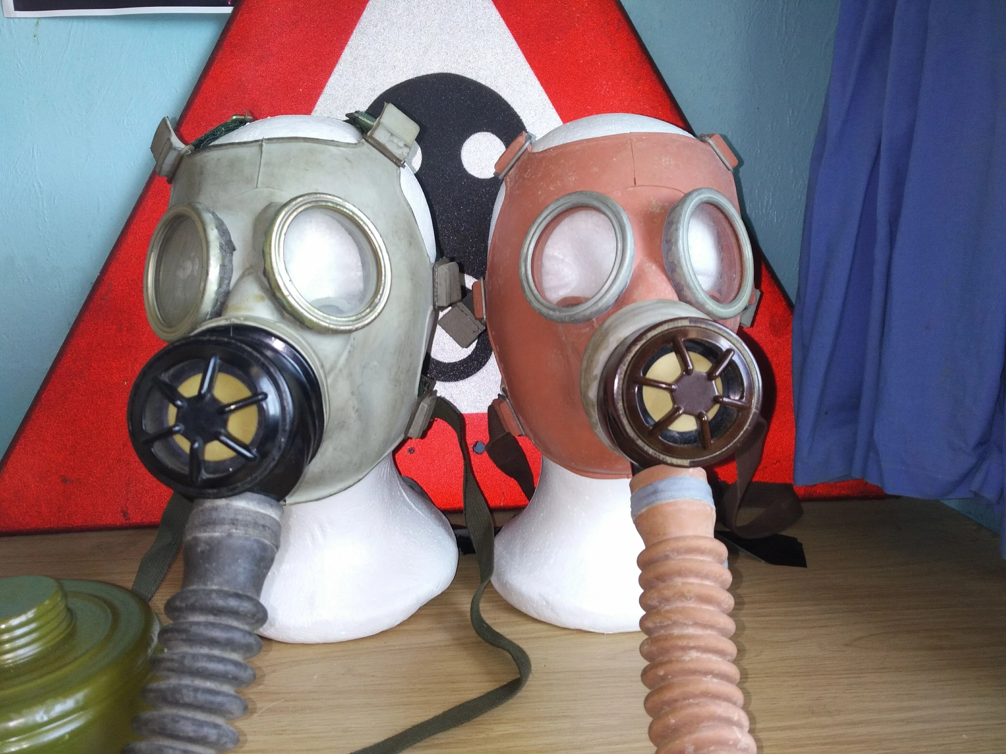 DP-1 (Bulgaria) | Gas Mask and Respirator Wiki | Fandom