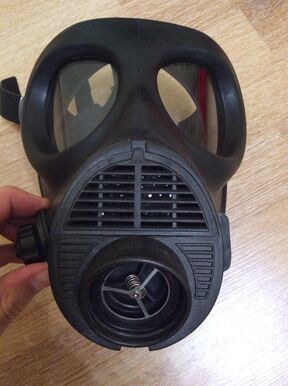 M90 | Gas Mask and Respirator Wiki | Fandom