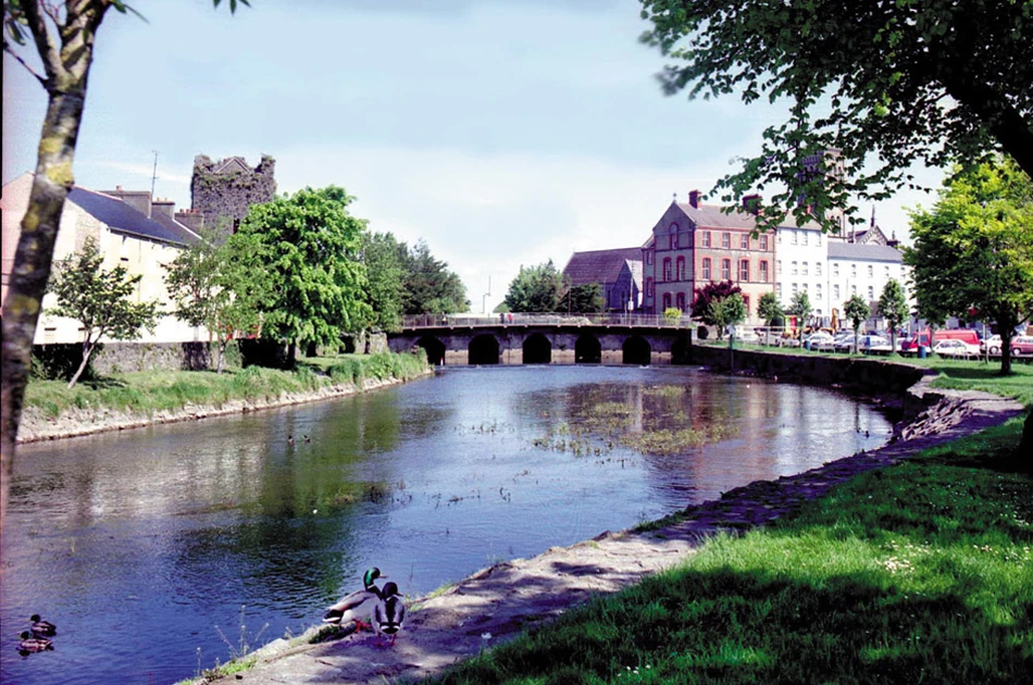 Thurles | Familypedia | FANDOM powered by Wikia