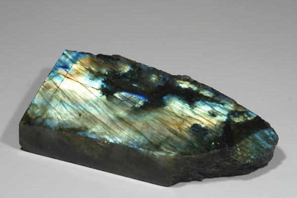 Labradorite | Geology Wiki | FANDOM powered by Wikia