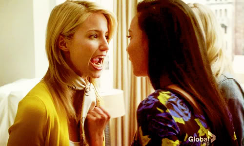 Image Quinn Santana Quinn And Santana 22737476 500 300 Glee Tv