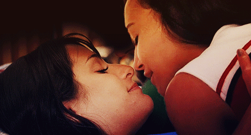 Image Santanaftrachel Pezberry Glee Tv Show Wiki Fandom