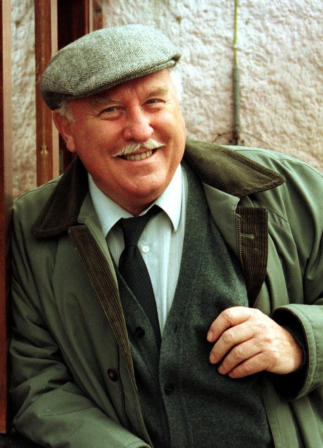 Joe Lynch | The Golden Throats Wiki | FANDOM powered by Wikia