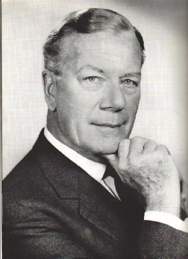 Cyril Ritchard | The Golden Throats Wiki | Fandom