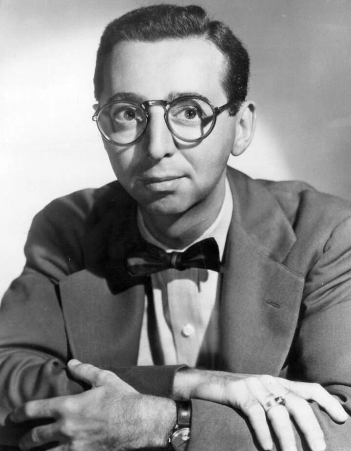 Bill Thompson | The Golden Throats Wiki | Fandom