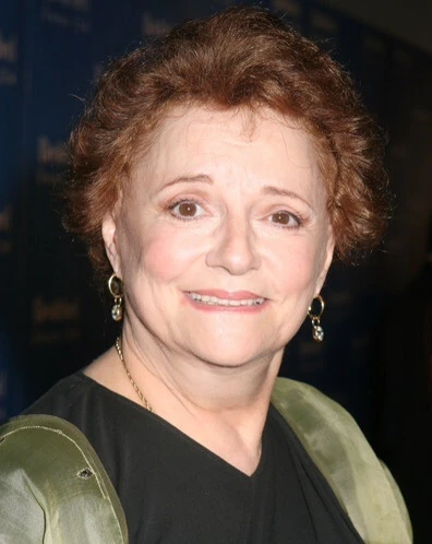 Carole Shelley | The Golden Throats Wiki | Fandom