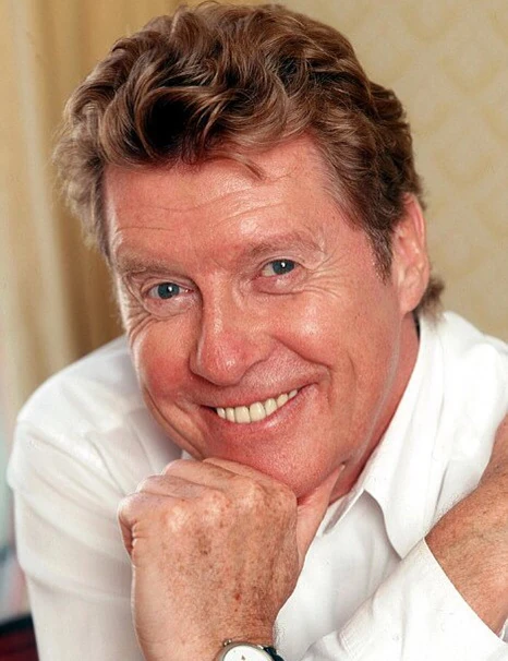 Michael Crawford | The Golden Throats Wiki | Fandom