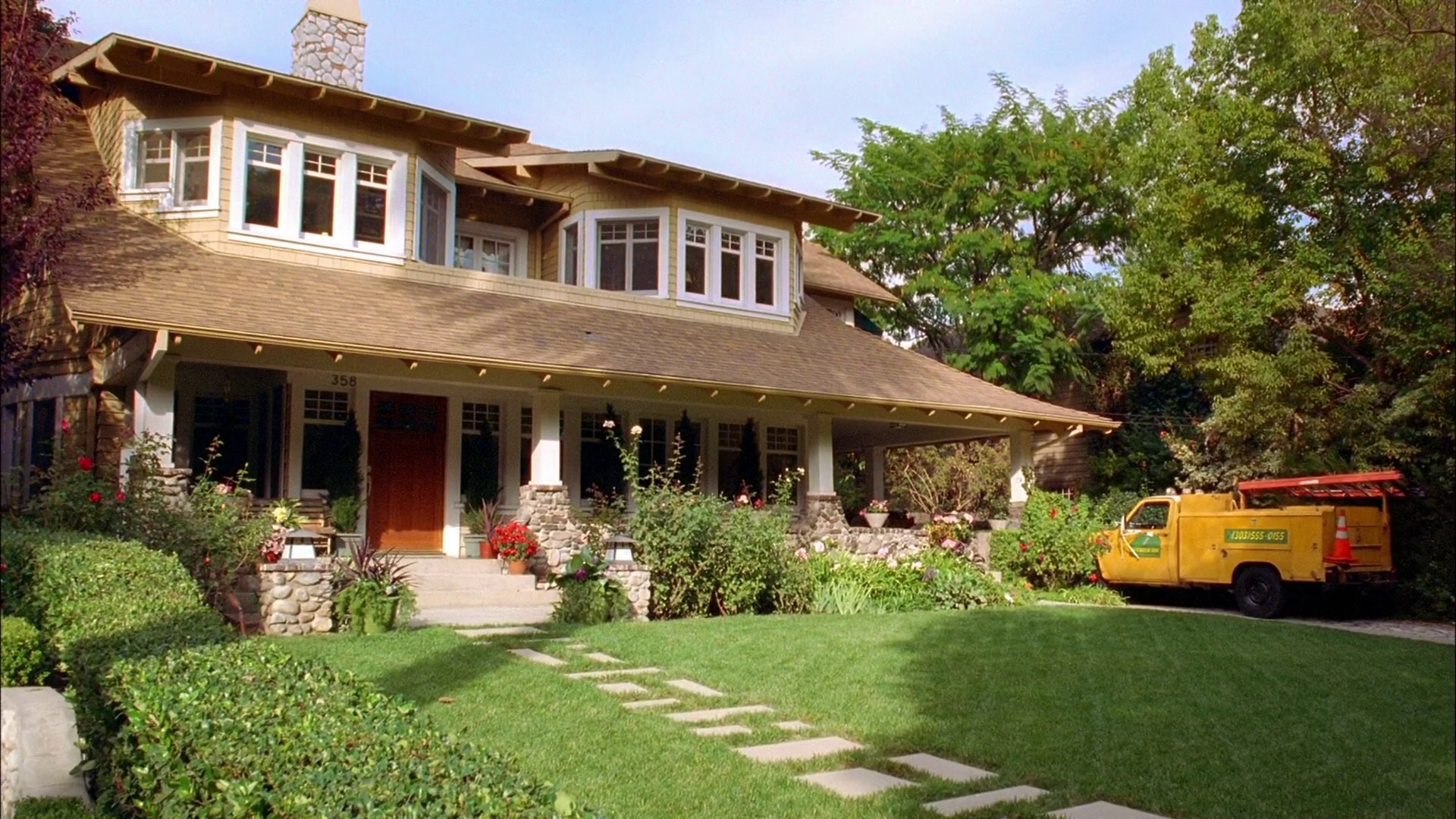 The Duncan House Good Luck Charlie Wiki Fandom Powered By Wikia