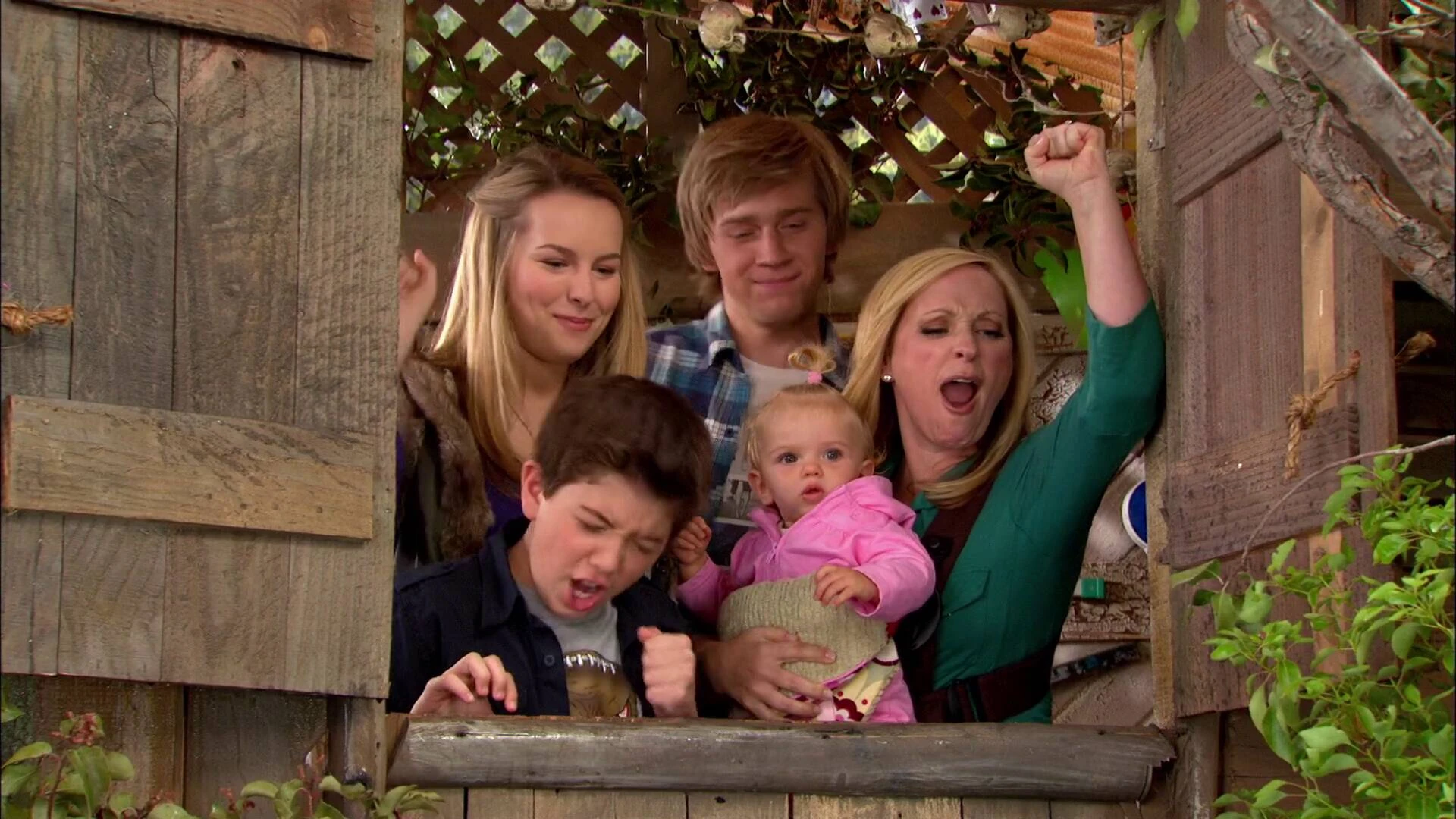 Up a Tree | Good Luck Charlie Wiki | FANDOM powered by Wikia