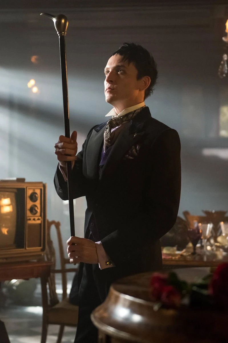 Oswald Cobblepot's cane | Gotham Wiki | Fandom