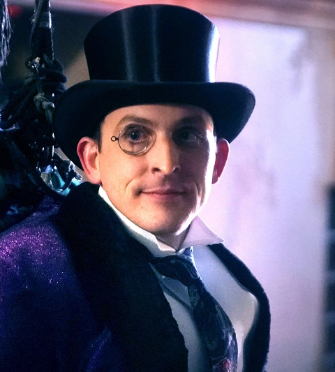Oswald Cobblepot's top hat | Gotham Wiki | Fandom