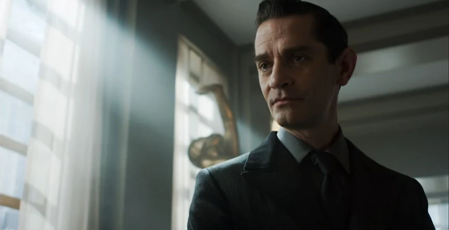 Theo Galavan | Wikia Gotham | Fandom