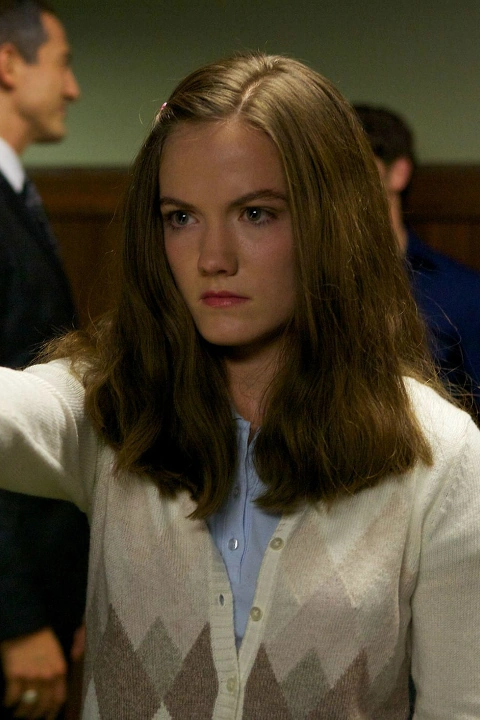 Holly Clark | Wiki Grimm | Fandom