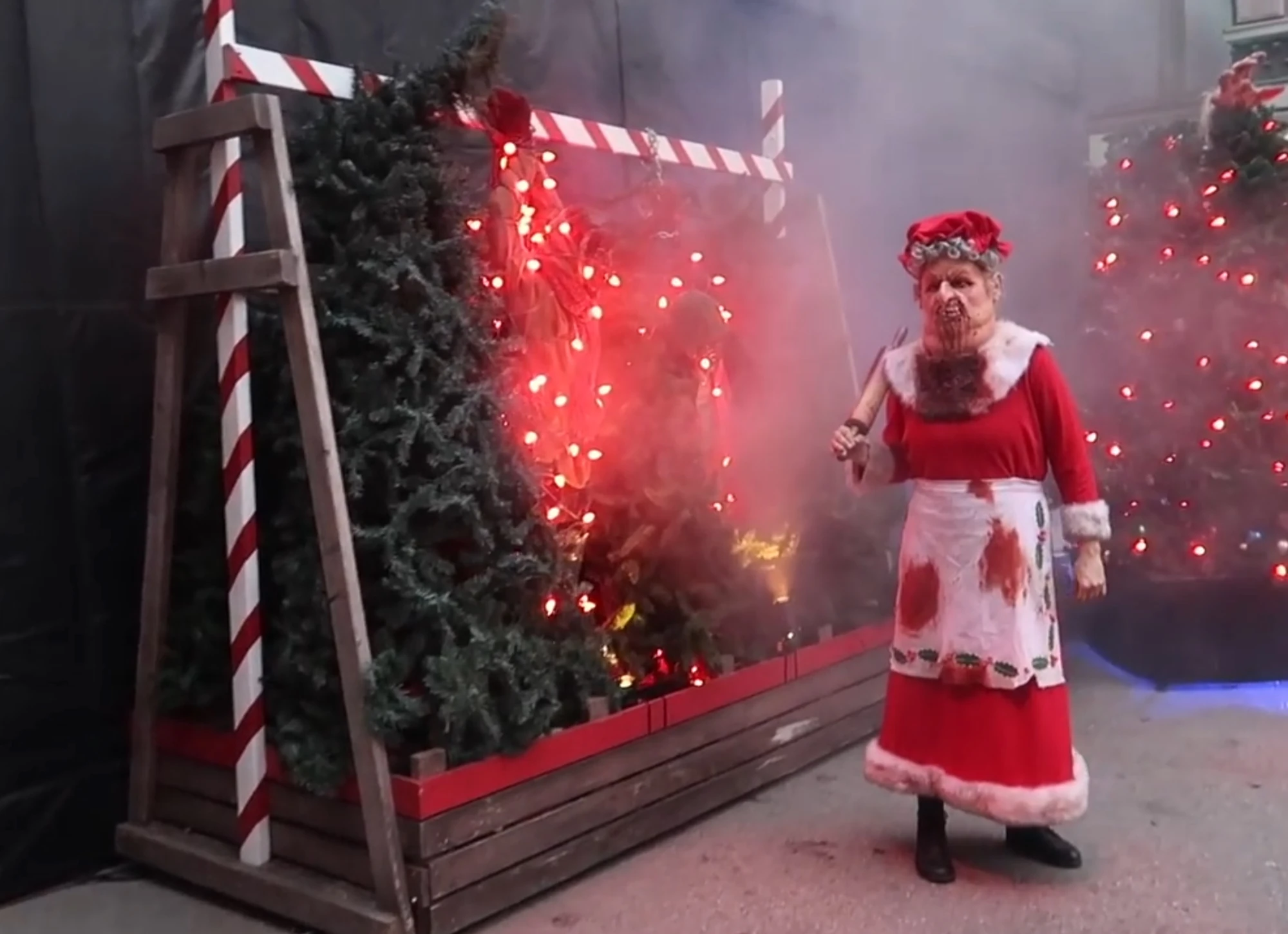 Mrs. Claus | Halloween Horror Nights Wiki | Fandom