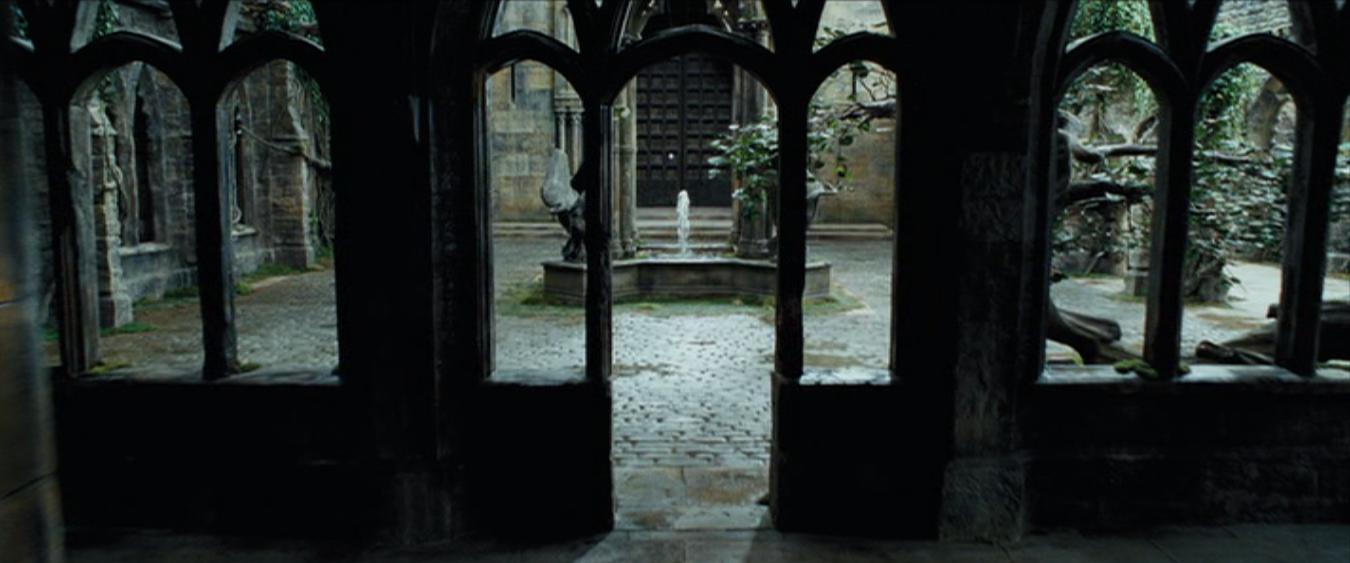 Clock Tower Courtyard Harry Potter Wiki Fandom Powered By Wikia