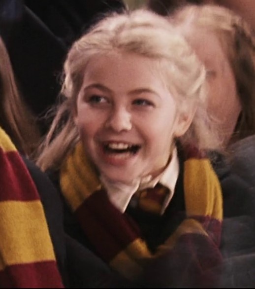 Unidentified Gryffindor girl (VII) | Harry Potter Wiki | FANDOM powered ... Unidentified Gryffindor girl (VII) | Harry Potter Wiki | FANDOM powered ...