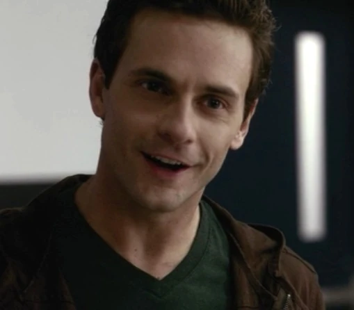 Logan Fell | Headhunter's Horror House Wiki | Fandom