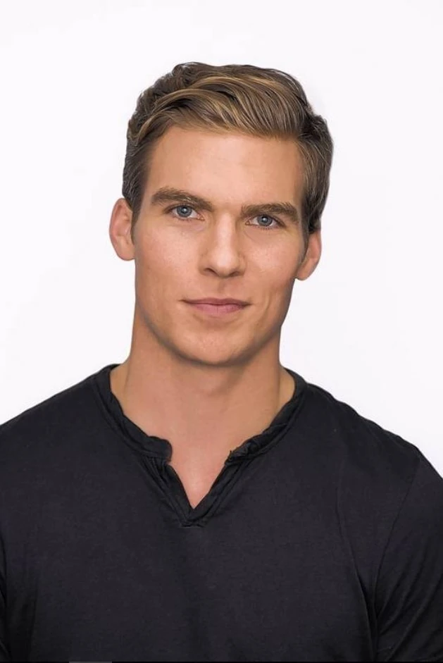 Garrett Douglas | Hogwarts Life Wiki | Fandom