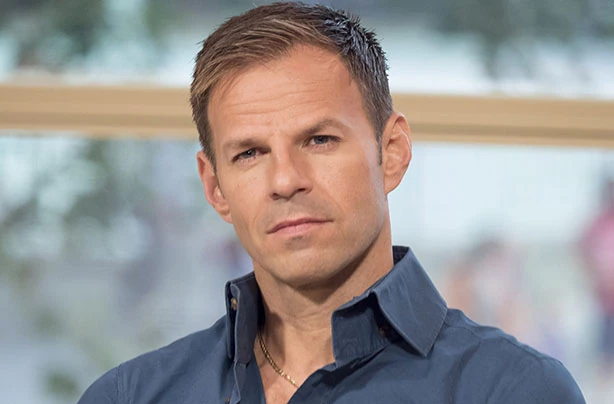 Ben Richards | Hollyoaks Wiki | Fandom