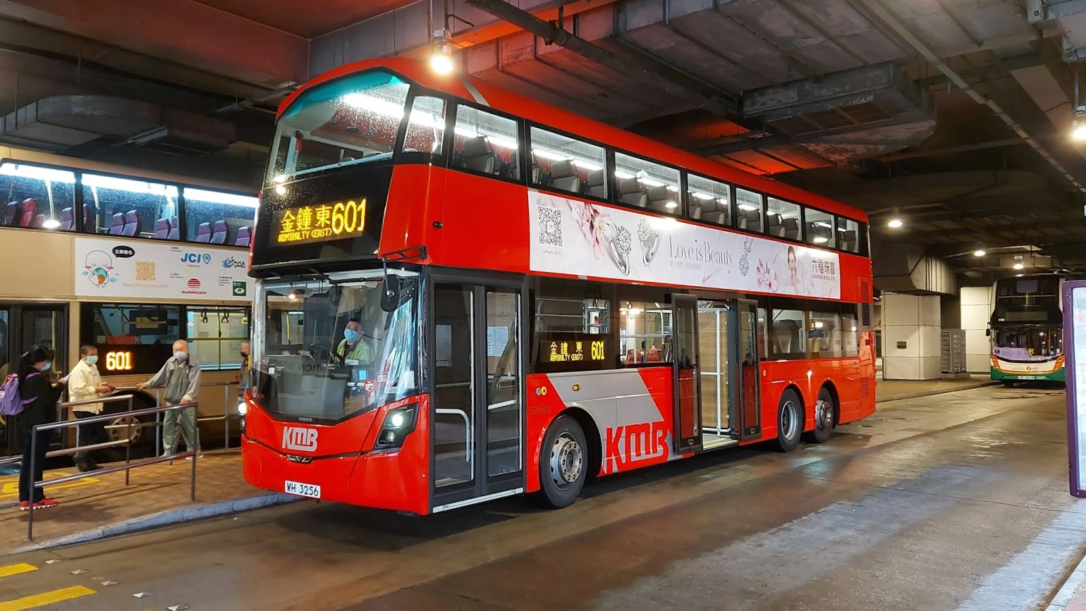 圖庫:富豪B8L/九巴/V6B/100-199 | 香港巴士大典 | Fandom