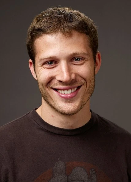 Zach Gilford | Horror Film Wiki | Fandom