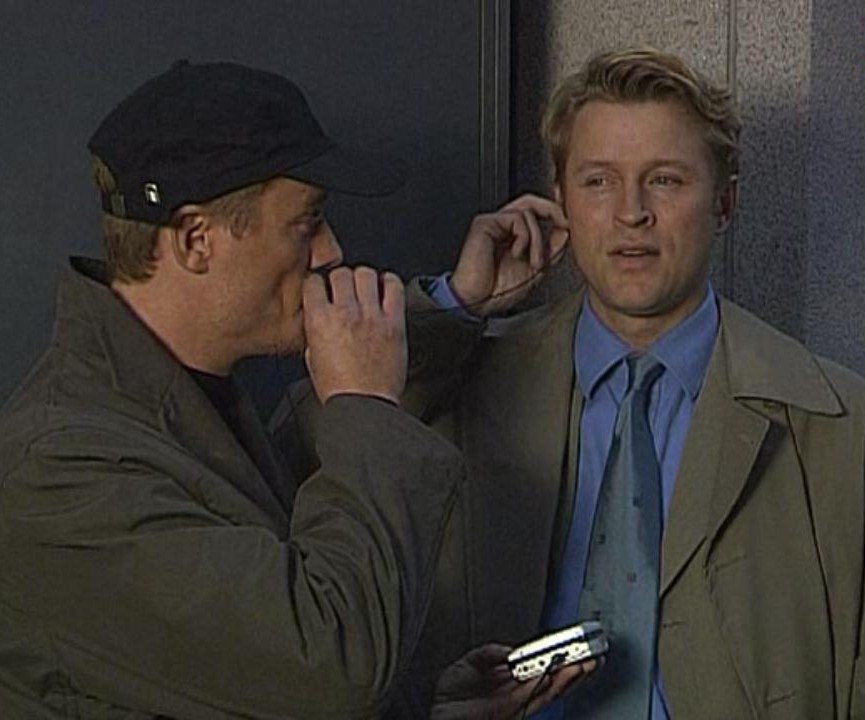 Image Rolv Sesong 7 Hotel Cæsar Wiki Fandom Powered By Wikia