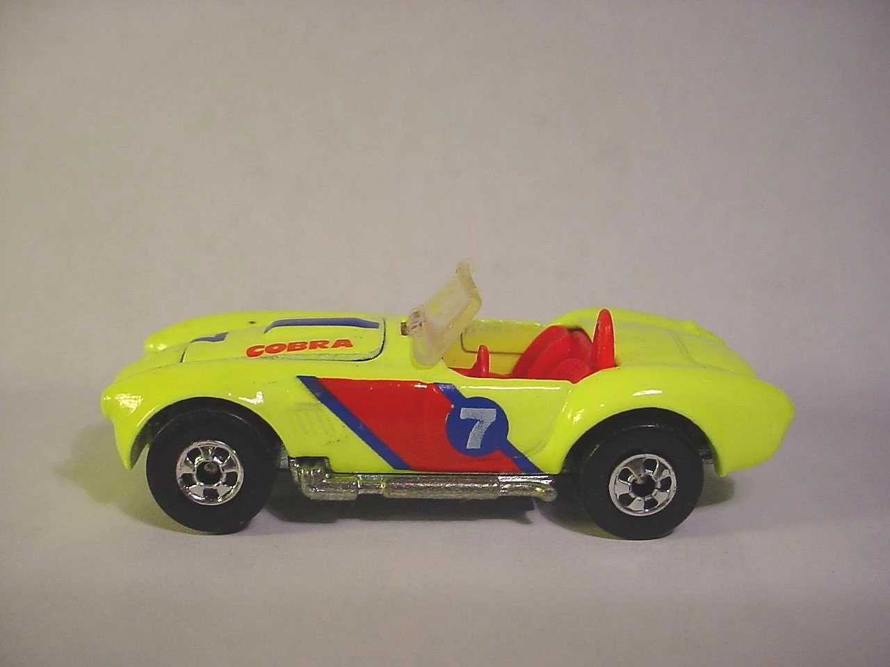 1990 Classic Cobra 1296 | Hot Wheels Online Variation Guide Wiki | Fandom