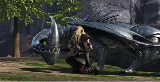 Látigo Afilado | Cómo entrenar a tu Dragón Wiki | Fandom