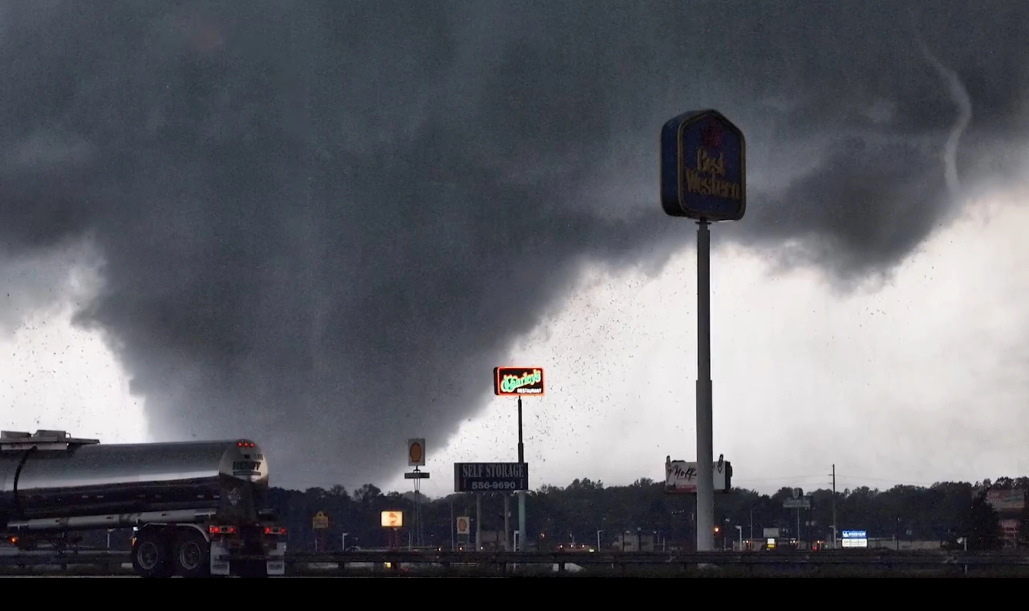 2033 Azuria City tornado | Hypothetical Tornadoes Wiki | Fandom