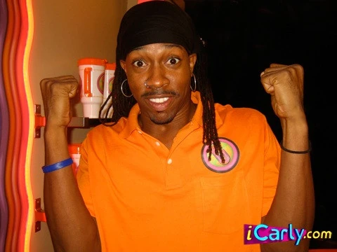 T-BO | ICarly Swe Wiki | Fandom