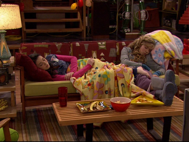 Cam Relationship | iCarly Wiki | FANDOM powered by Wikia